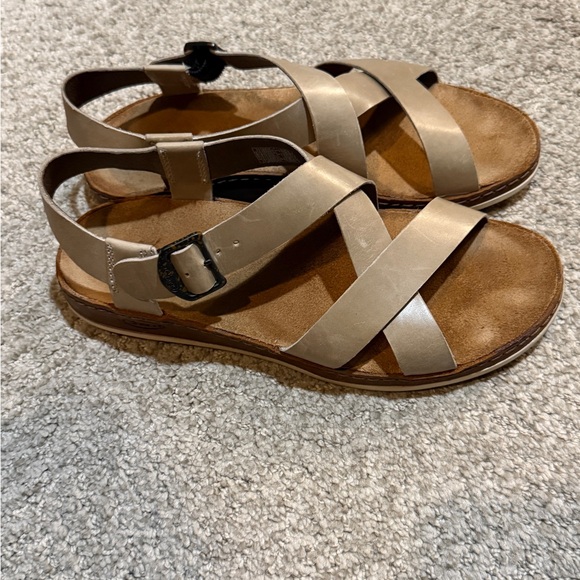 Chaco | Shoes | Chaco Womens Sandals In Tan | Poshmark